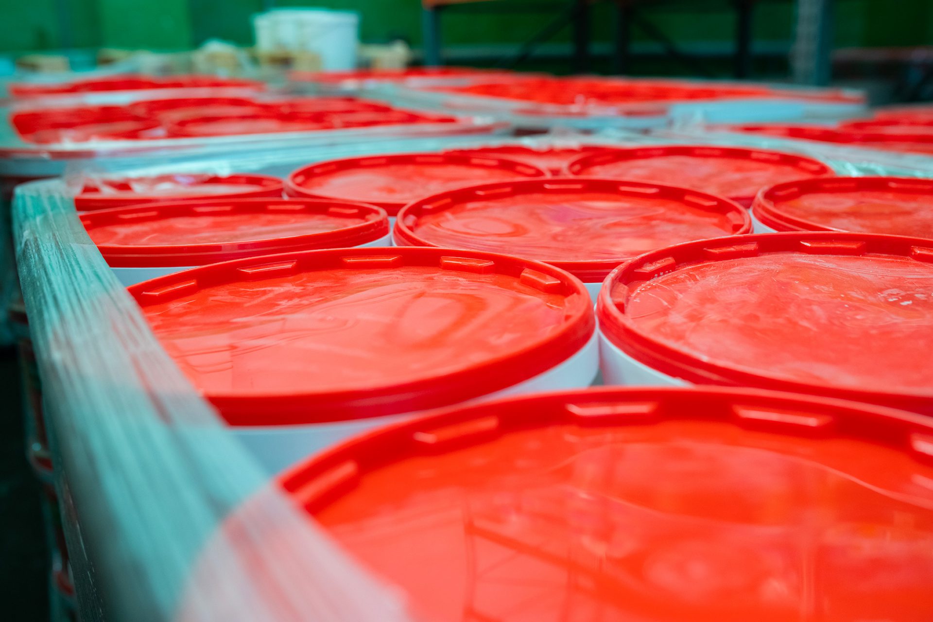 Plastic paint packaging - HENRY FRANC S.A.S - Sales Agency